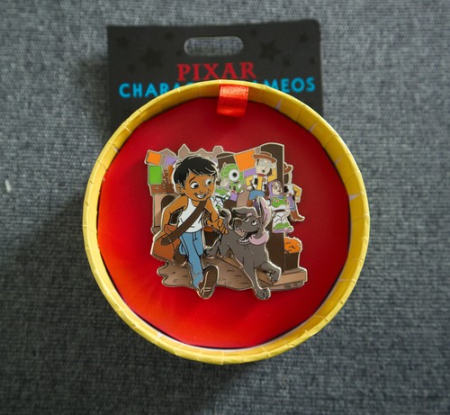Disney Coco Character Cameos Pixar Pin LE 1500 Miguel & Dante | eBay