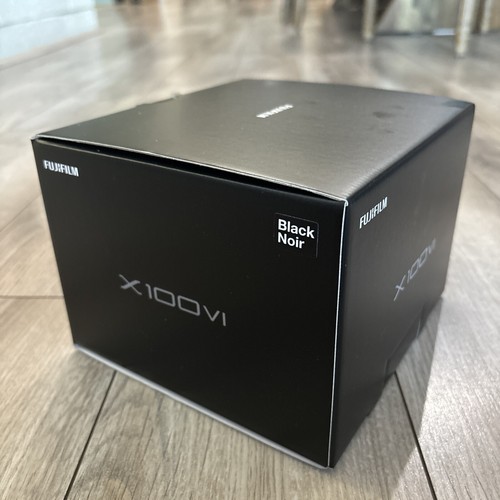 Fujifilm X100VI 40.2 Megapixel Digital Camera Black US - SHIPS TODAY ...