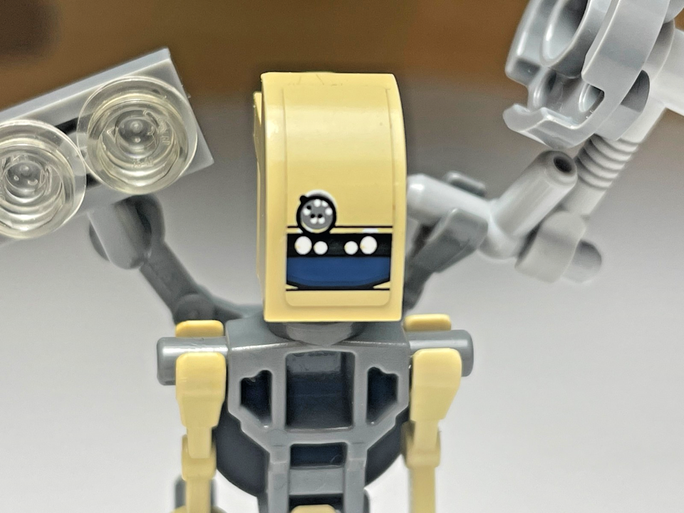 Lego Star Wars - EV-A4-D with Sticker (sw0216s) Retired | eBay