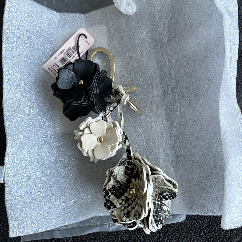 BNWT Victorias Secret Flowers Key Chain ring /Bag Charm+ gift bag | eBay UK
