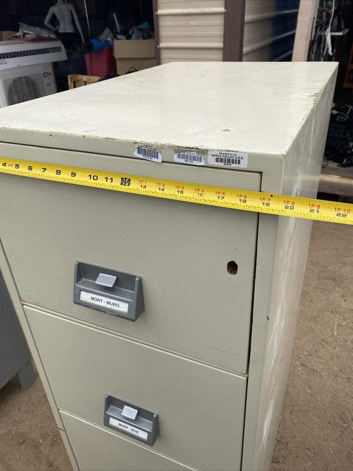SCHWAB 1000 Fireproof 4 Drawer File Safe Cabinet Legal Size No Lock No ...