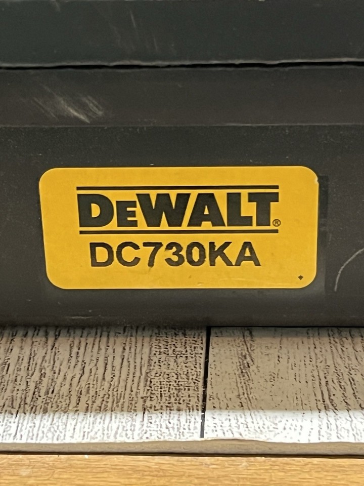 DeWalt DC730 Cordless 1/2”Drill Drive 2 Batteries DW9226 Charger/Case ...
