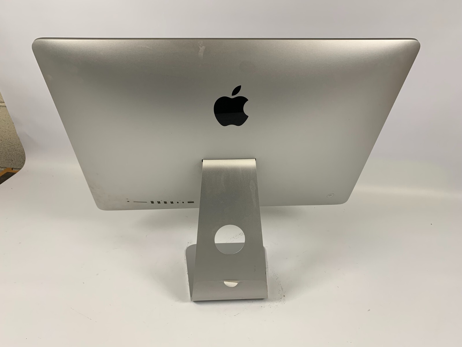 Apple iMac 2019 21.5" A2116 *For Parts Only* for sale online | eBay