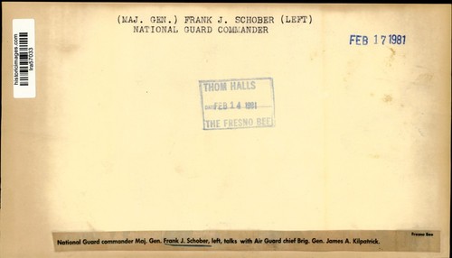 1981 Press Photo Frank Schober talks with James Kilpatrick in the ...