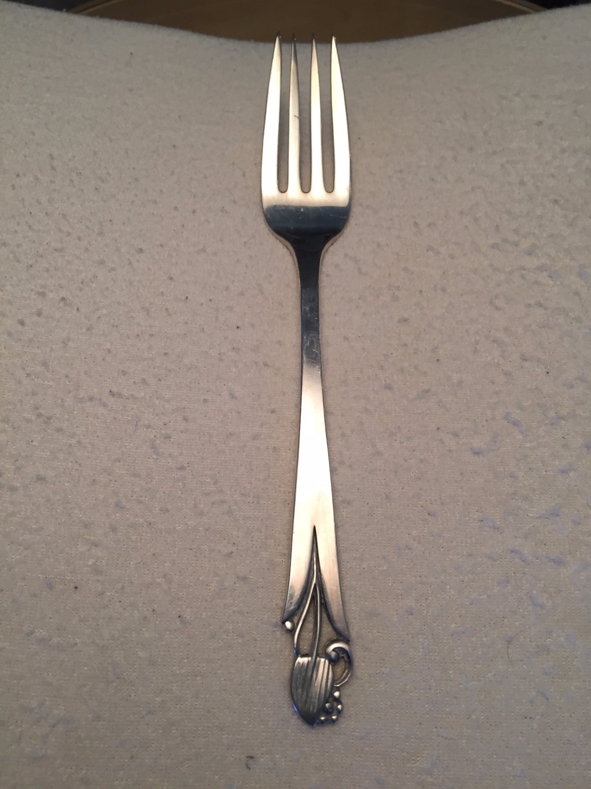 SILVERWARE SET--FRANK SMITH-WOOD LILY-PATTERN 1945 STERLING SILVER (90 ...