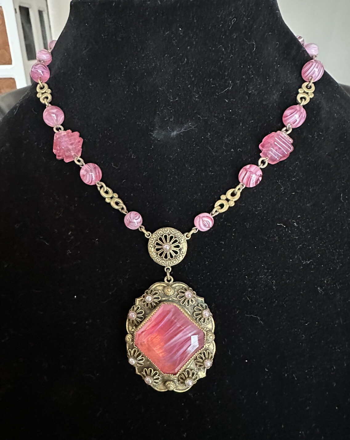 Vintage Czech NEIGER Art Deco Art Glass Necklace PINK… - Gem