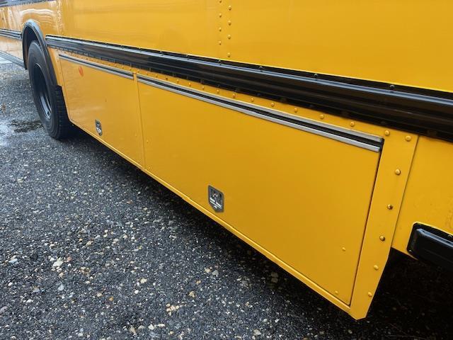 2015 International 78766 Miles We Ship Worldwide | eBay