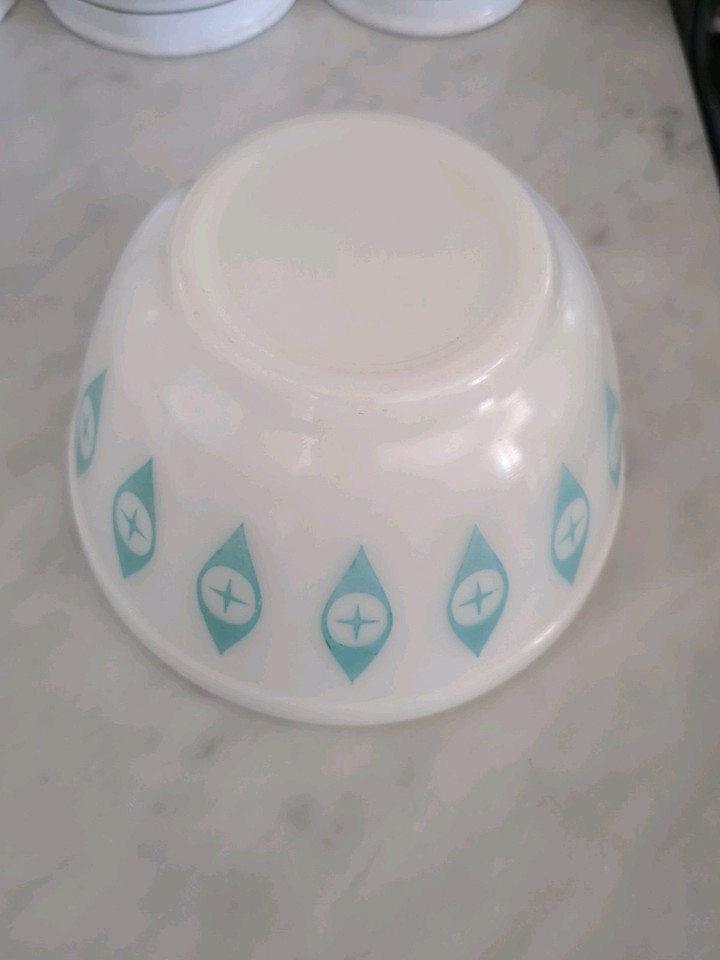Atomic Eye Vintage Pyrex Mixing Dip Bowl Unmarked Blue White Small *See ...