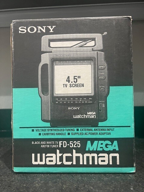 Sony Mega Watchman FD-525 4.5" TV Screen Black/White TV AM/FM Radio | eBay
