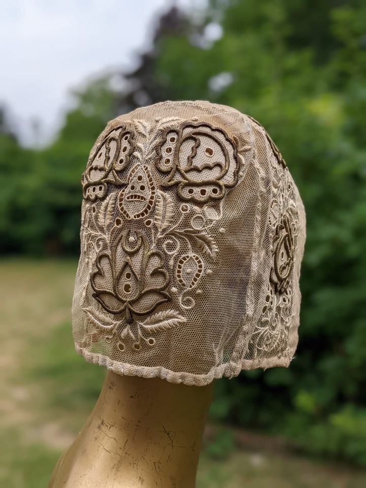 ANTIQUE 19TH C COUCHED HAND EMB BONNET CAP W METALLIC FLORALS | eBay