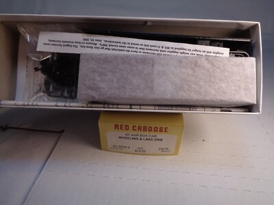 HO Scale Red Caboose 40' AAR Box Car Wheeling & Lake Erie #23275 Kit | eBay