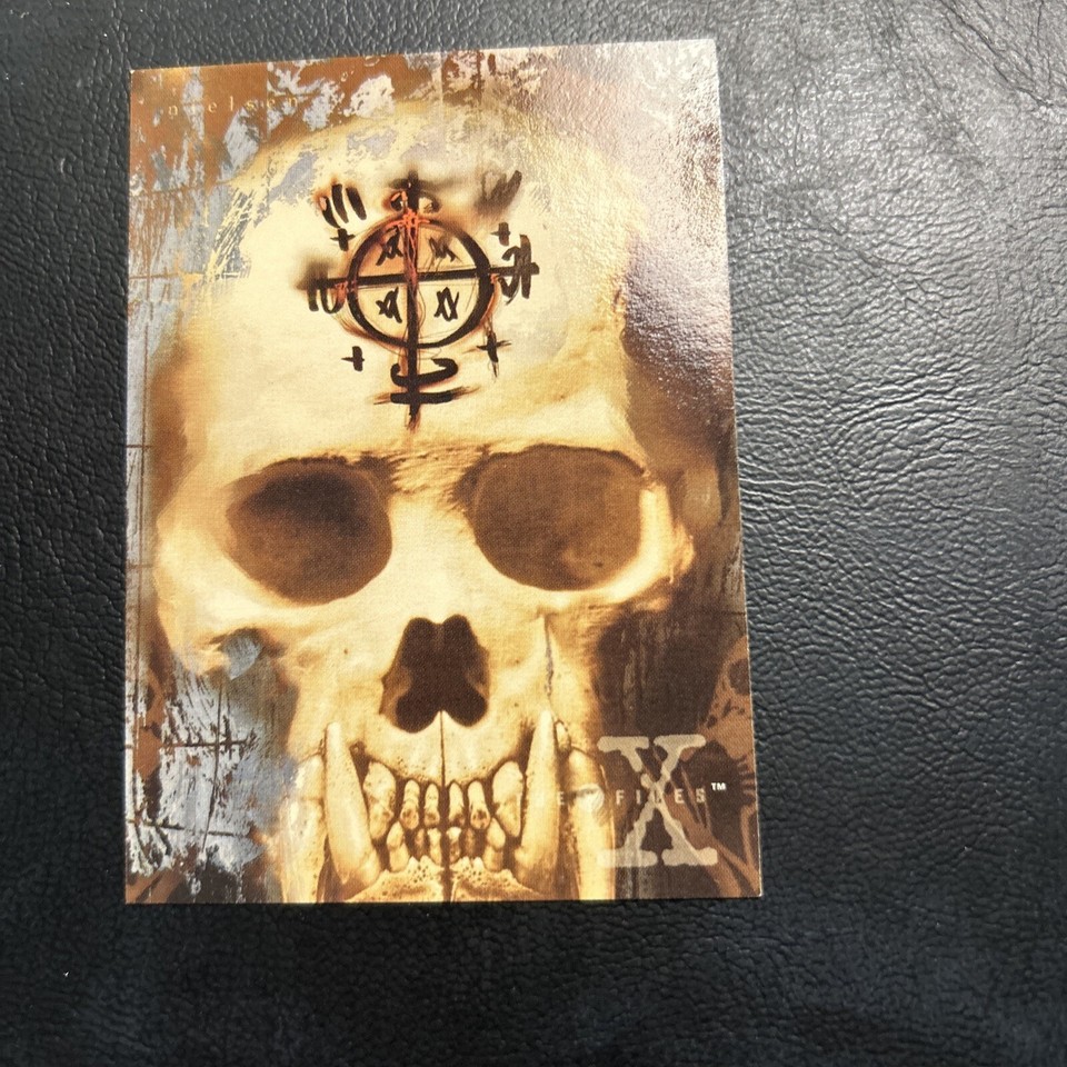 Jb24 The X-Files Season 2 Two Topps #24 Fresh Bones Scully Mulder | eBay