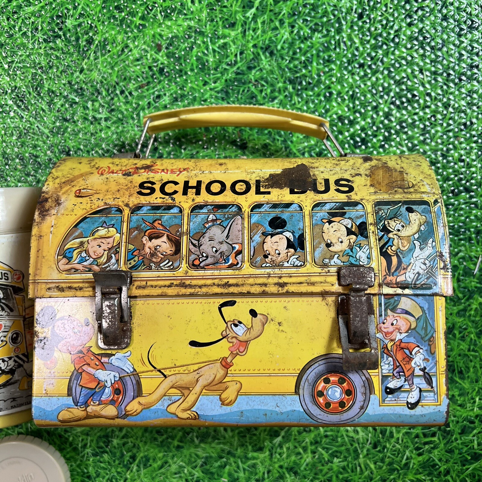 Vintage Walt Disney School Bus Metal Lunch Box Thermos Bottle Aladdin ...