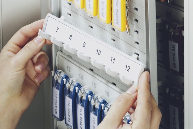 Durable 54 Key Tag Box Locking Brushed Aluminum Cabinet 1953 Security ...