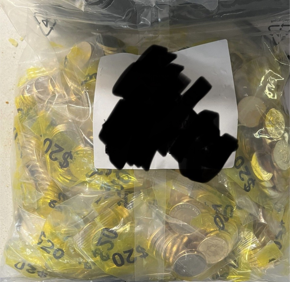 2025 $1 King Charles III Effigy Uncirculated Coin - Bag Of 20 Coins 🔥 ...