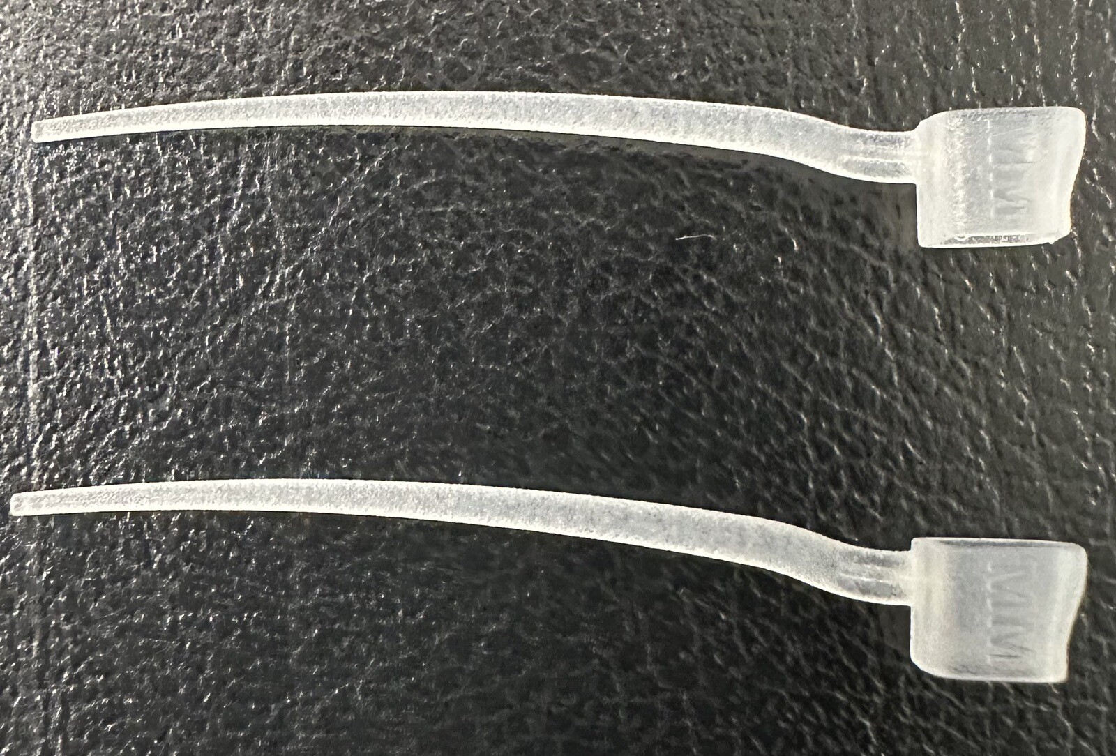 Resound Hearing Aid Sport Retention Lock For M&RIE speaker 2 Pack Item ...