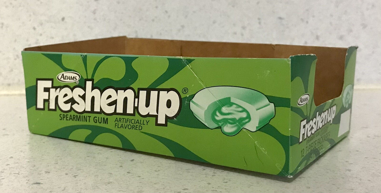 Freshen Up Chewing Gum Store Display Collectible Box Advertisement ...