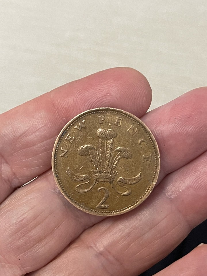 RARE "NEW PENCE" 2p Coin 1975 | eBay UK