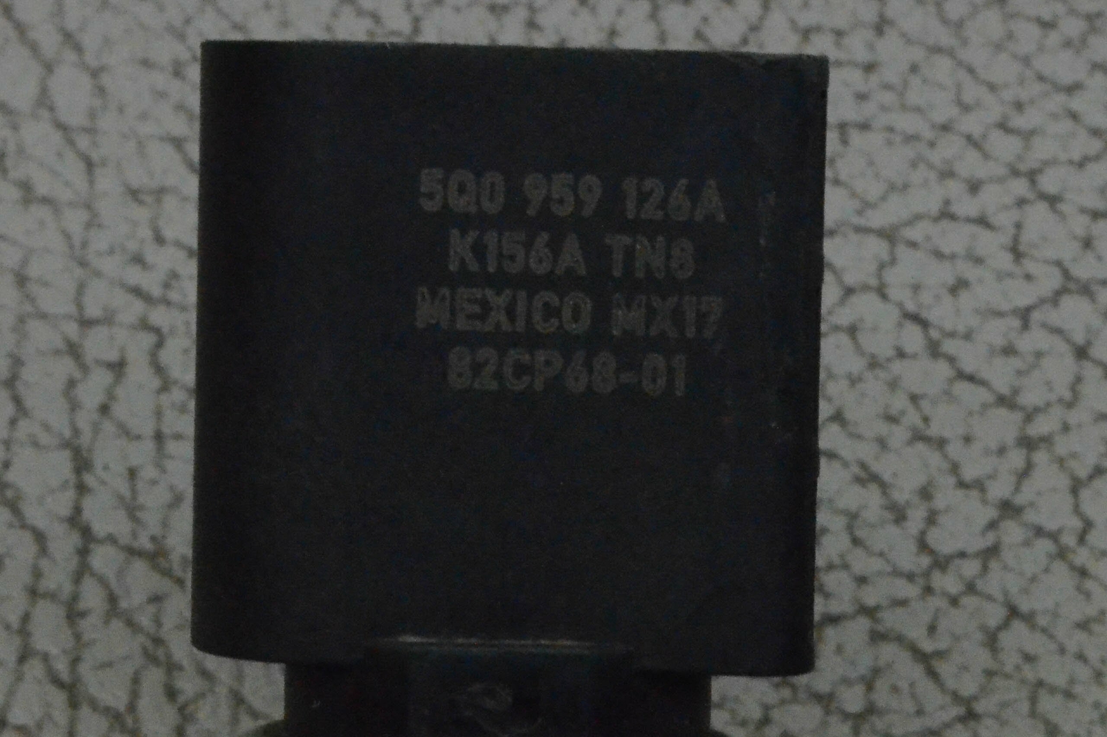 AUDI A4 B9 Genuine Air Conditioning Pressure Sensor OEM 5Q0959126A ...