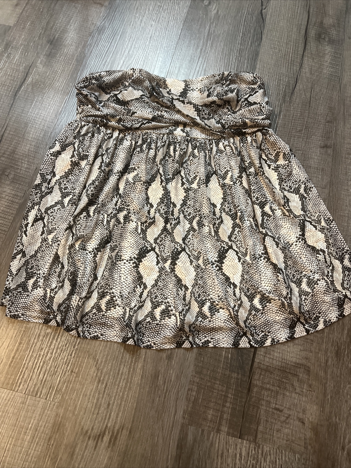 NWT Torrid Snakeskin Print Strapless Babydoll Tunic # 12783676 size 00 ...