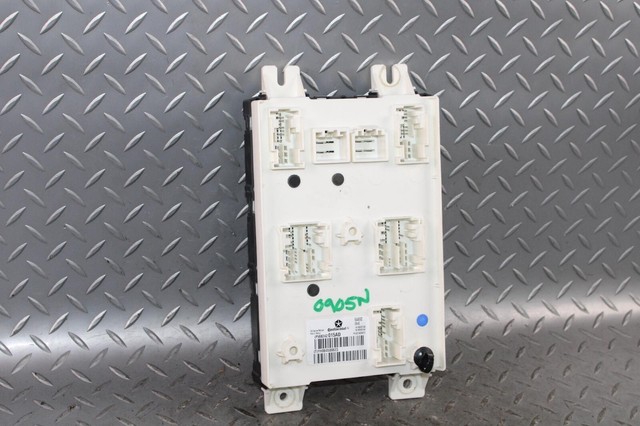 2015-2016 Chrysler 300 Body Control Module 68242015AD OEM for sale ...
