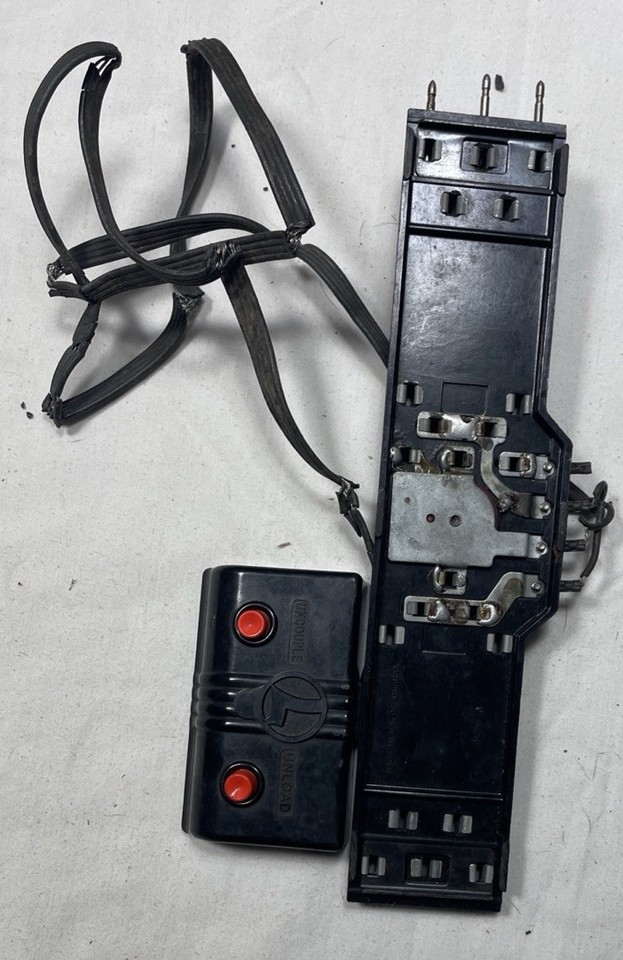 Lionel O-27 Track & Remote Switch Lot w/ Controller & Car Frame ...