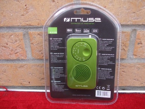 Radio portable de poche Muse M-01GR sur piles avec gamme FM/MW neuve | eBay