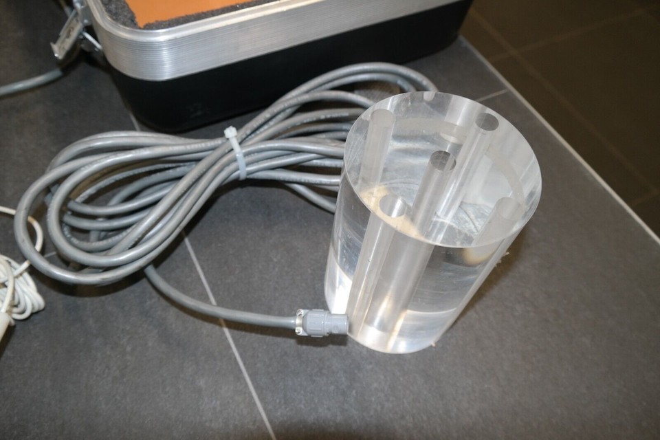 RADCAL Radiation Systems 2025 Ion radiaton Monitor / ion chambers X-ray ...
