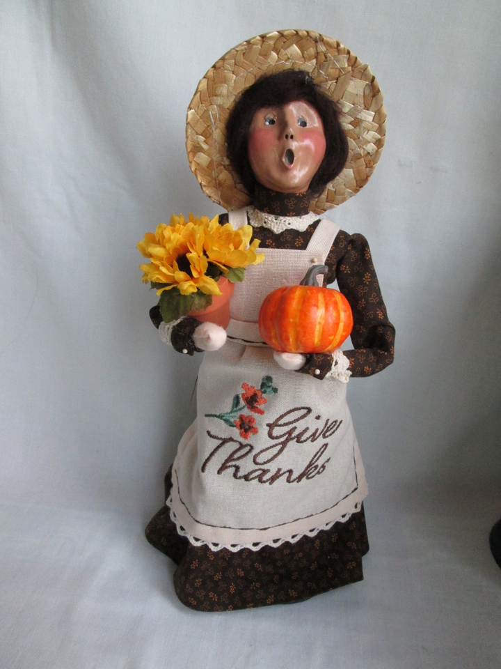 Byers Choice Fall Thanksgiving Harvest Blessing Lady Woman Give Thanks ...