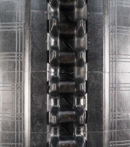 18" TNT C Pattern Rubber Track 450x86x55 Bobcat T250 T300 T320 T740 ...