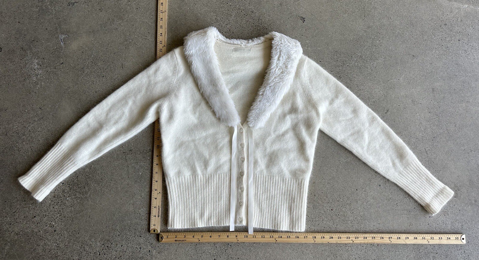 Vintage Marks & Spencer White Angora Rabbit Fur Cardi… - Gem