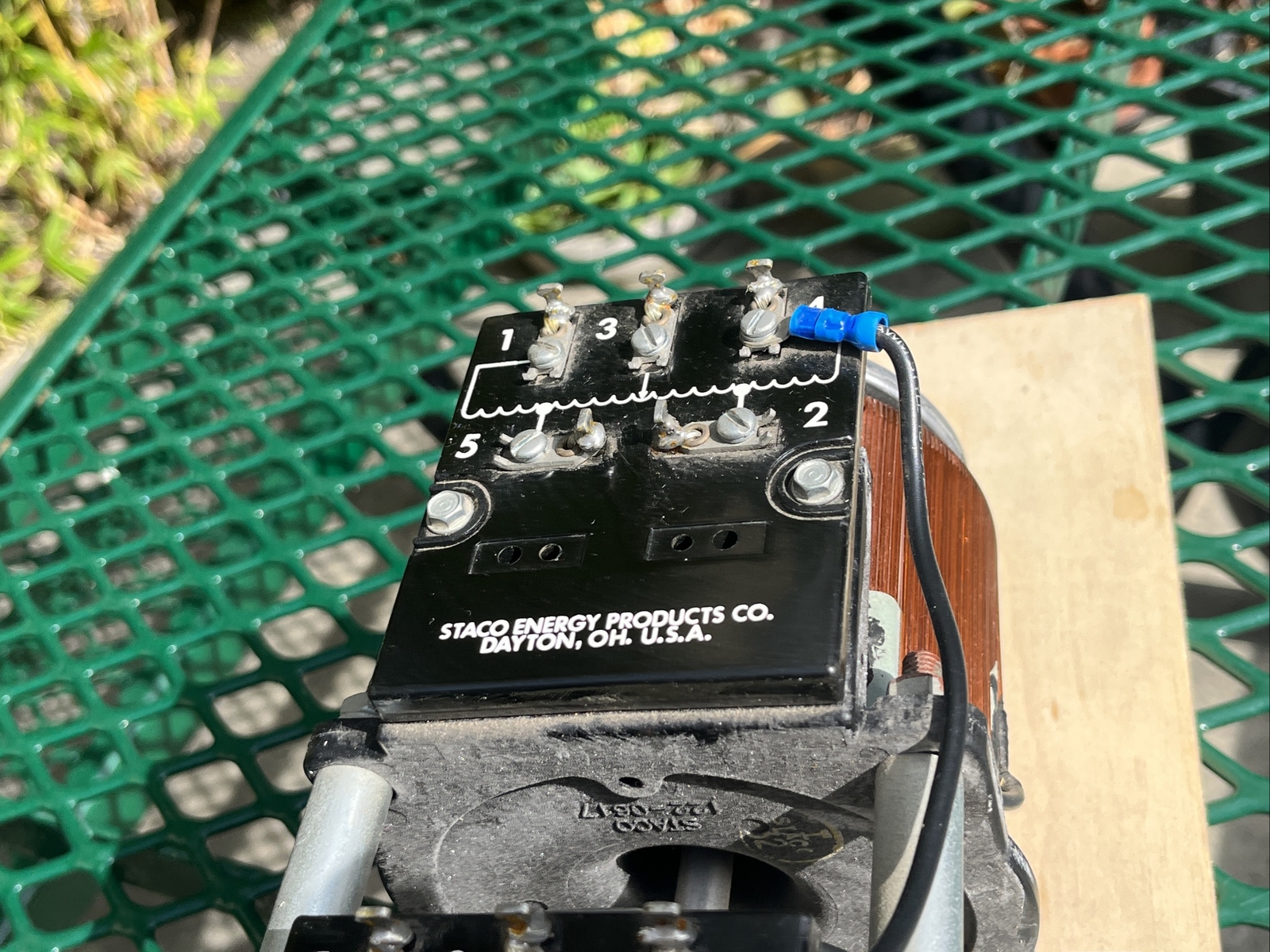 Staco Energy Products Variable Transformer Model 1010B-3 | eBay