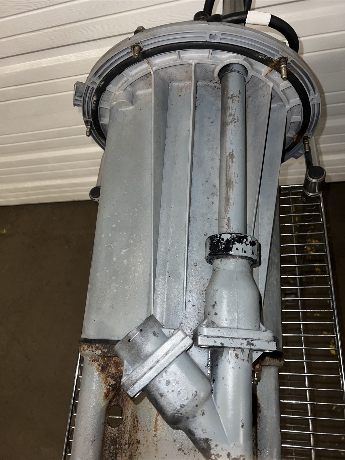 e one Environment One Corp 2000 Series Grinder Pump 1 HP 1 Ph 240VAC ...