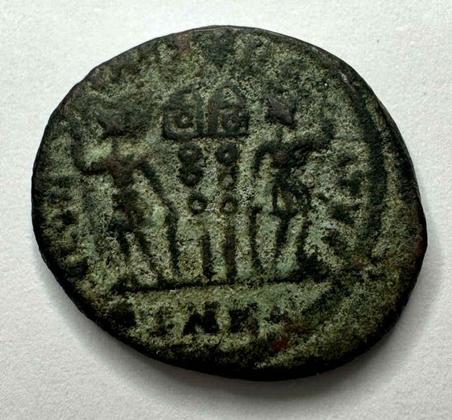 CONSTANTINE II Roman Coin, 330-333AD, AE3 17mm, Heraclea, 2 Soldiers 2 ...