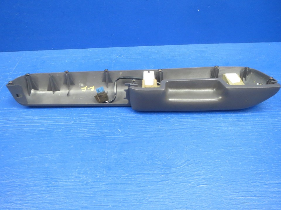 1990-1995 TOYOTA 4RUNNER RIGHT FRONT PASSENGER DOOR PANEL ARM REST GRAY ...