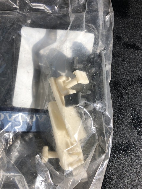 Volvo Fh Seat Clip Guide Cover Holder Set 20443492 (OEM) for sale ...