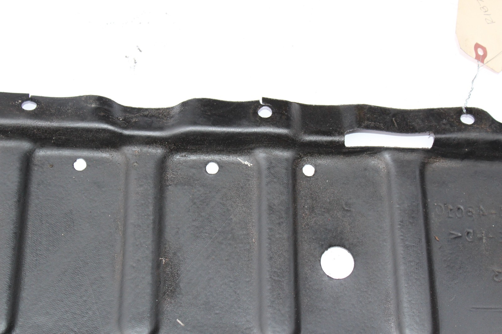 2009-2014 TOYOTA MATRIX FRONT ENGINE SPLASH SHIELD R1875 | eBay