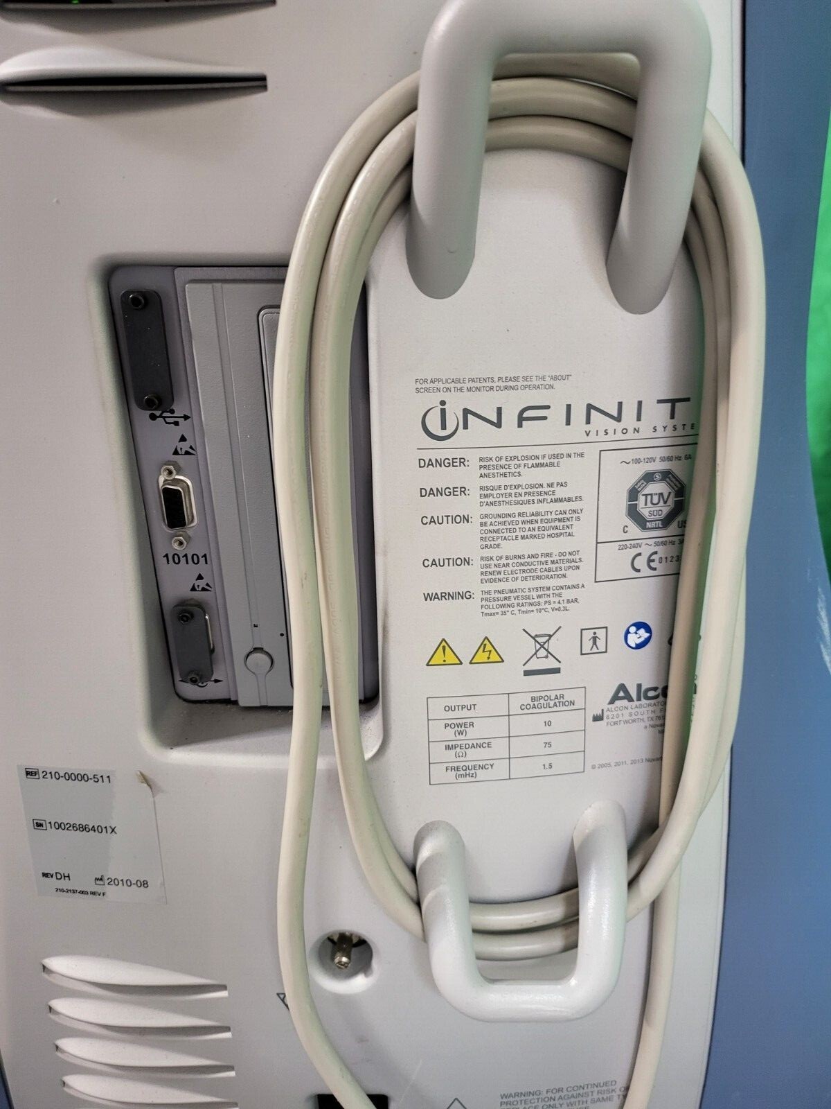 Alcon iNFINITI Vision System Ozil Compatible with Foot Pedal & Remote ...