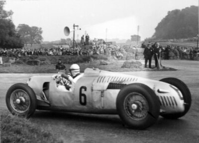 Rudolf Hasse, Auto Union C, 5th position, action 1937 Motor Racing Old ...