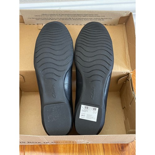 NIB Clarks Women's Sara Bay Ballet Flat Black Size 7 | eBay