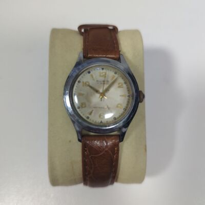 Ruby Analog Automatic Women Rubis Swiss Watch Retro Vintage 313789898 ...