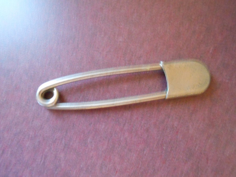 LARGE VINTAGE SAFETY PIN MARKED NATIONAL | eBay