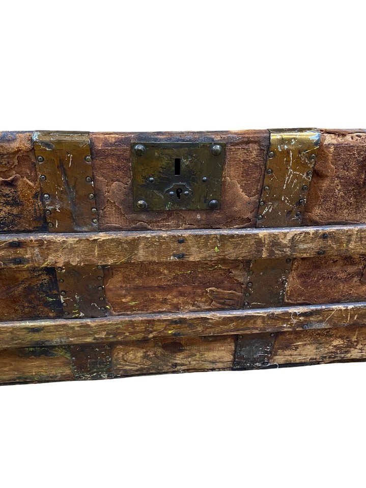 Antique Dome Top Trunk with Metal Accents and Locking Mechanism | eBay UK