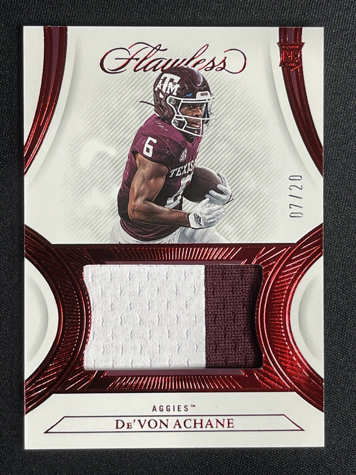 2023 Panini Flawless Collegiate - Rookie Patches Ruby #RP33 De'Von ...