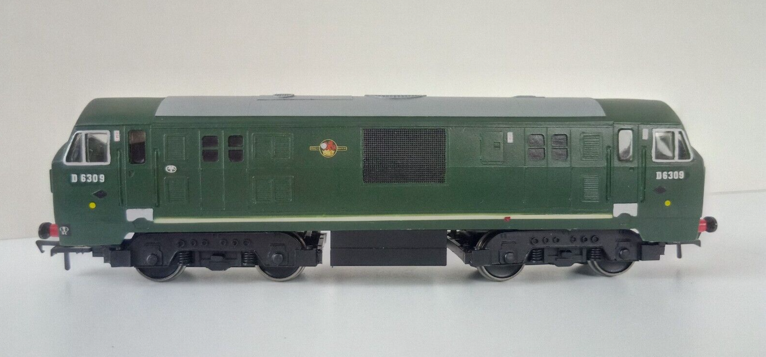 Silver Fox OO Gauge NBL Type 2/BR Class 22 Bo-Bo Loco BR Green SYP ...