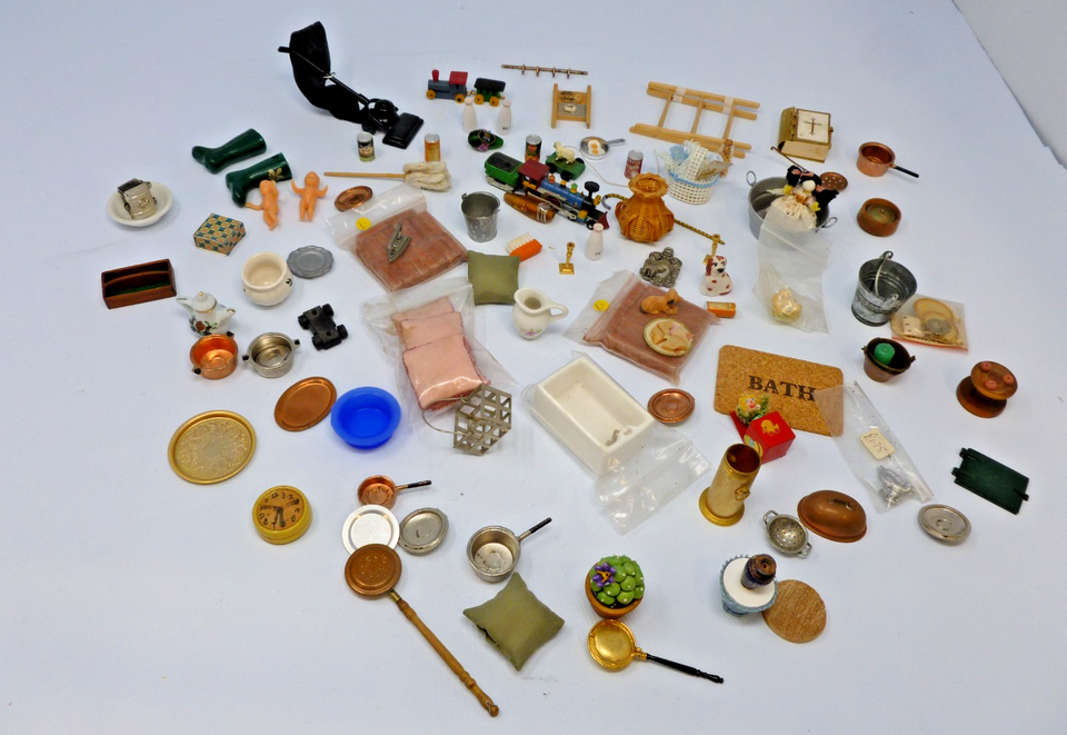Job Lot of Vintage Dolls House Furniture and other small items #E2 ...