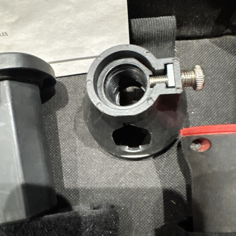 Snap On Cordless Impact 1/4 Model #CTS661S W/Charger, Battery & Case | eBay