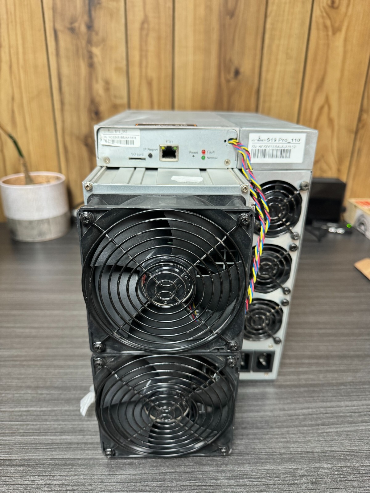 Bitmain Antminer S19 Pro 110TH 3250W Bitcoin Miner - White | eBay
