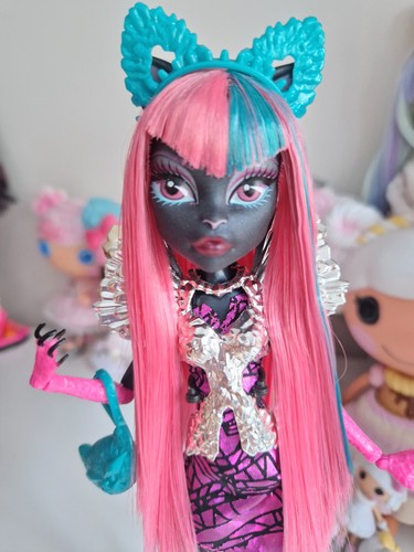 Monster High Catty Noir Boo York Doll | eBay UK