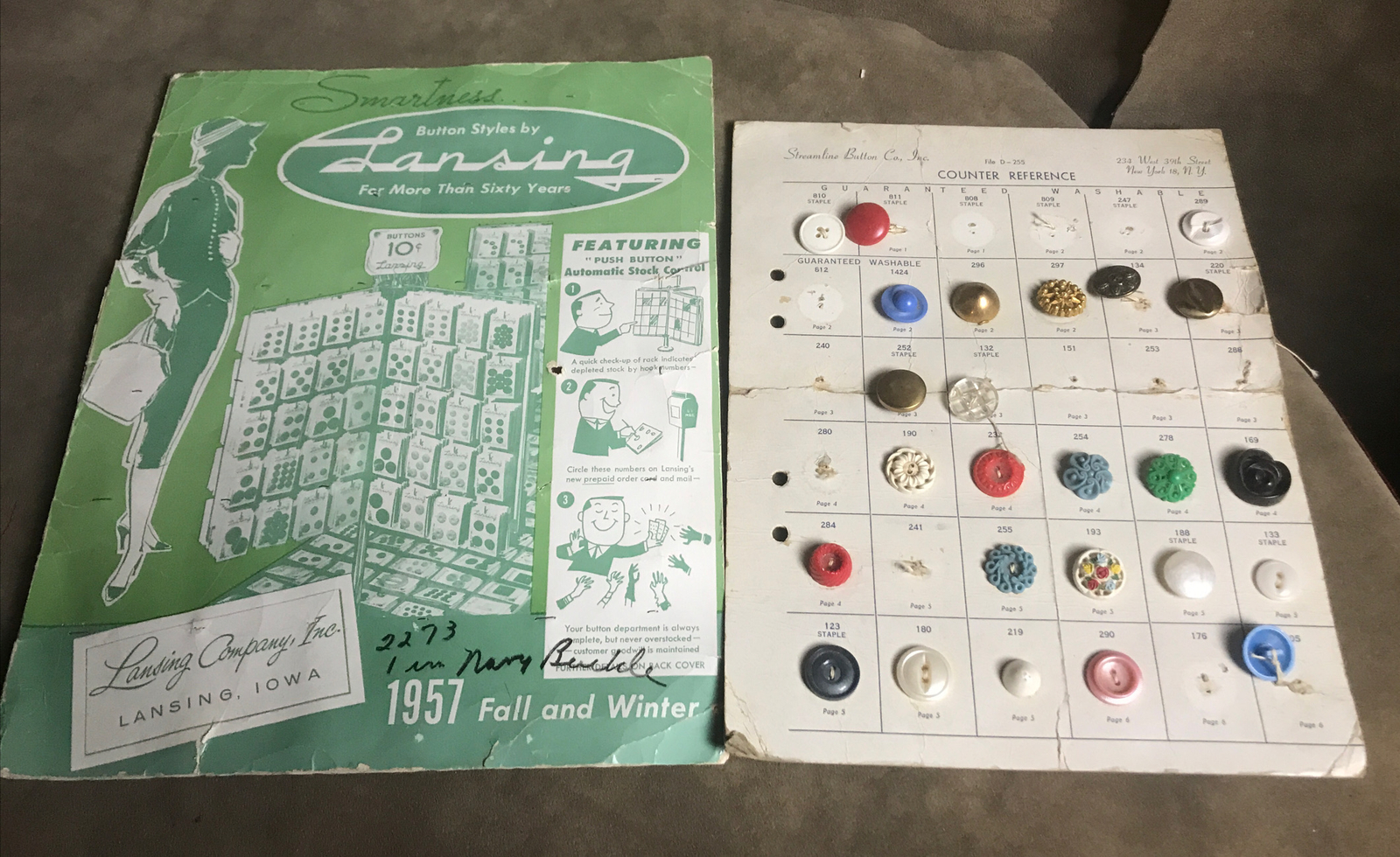 1957 LANSING BUTTON SALESMAN SAMPLE BUTTONS + STREAMLINE COUNTER ...